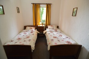 Apartamento | 1 quarto, com mobília individualizada, roupa de cama fornecida