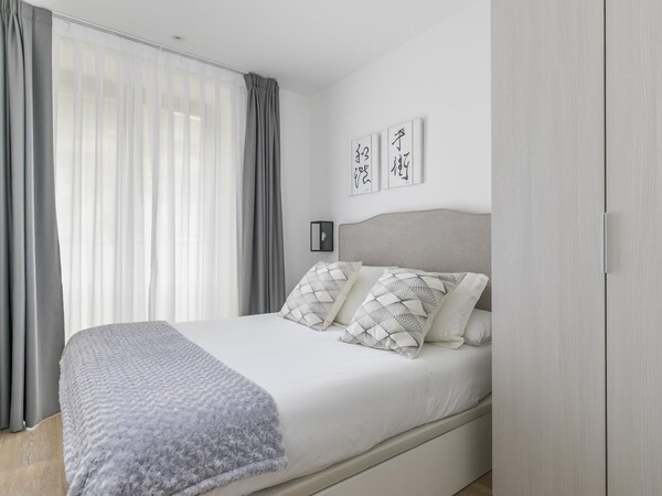 Riverside By Forever Rentals Deluxe-apartment Mit 2 Schlafzimmern Und Blick Auf Ría. Wifi - Bilbao