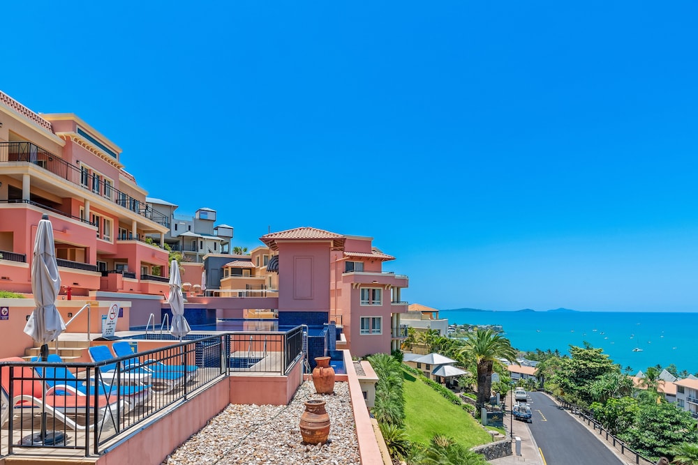 Airlie Dream - Airlie Beach