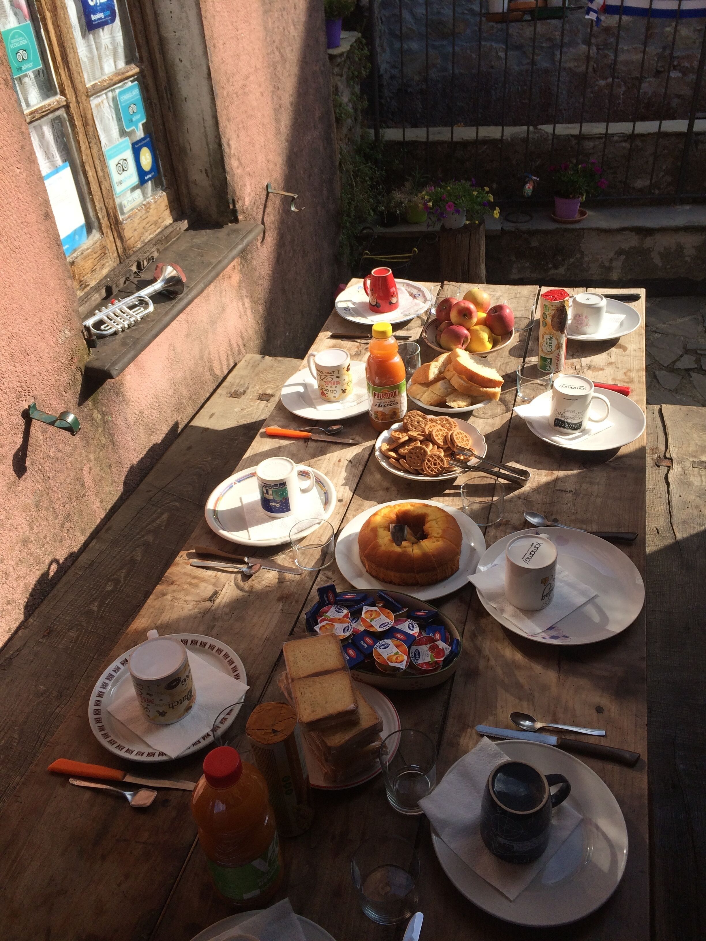 Café da manhã continental grátis todos os dias