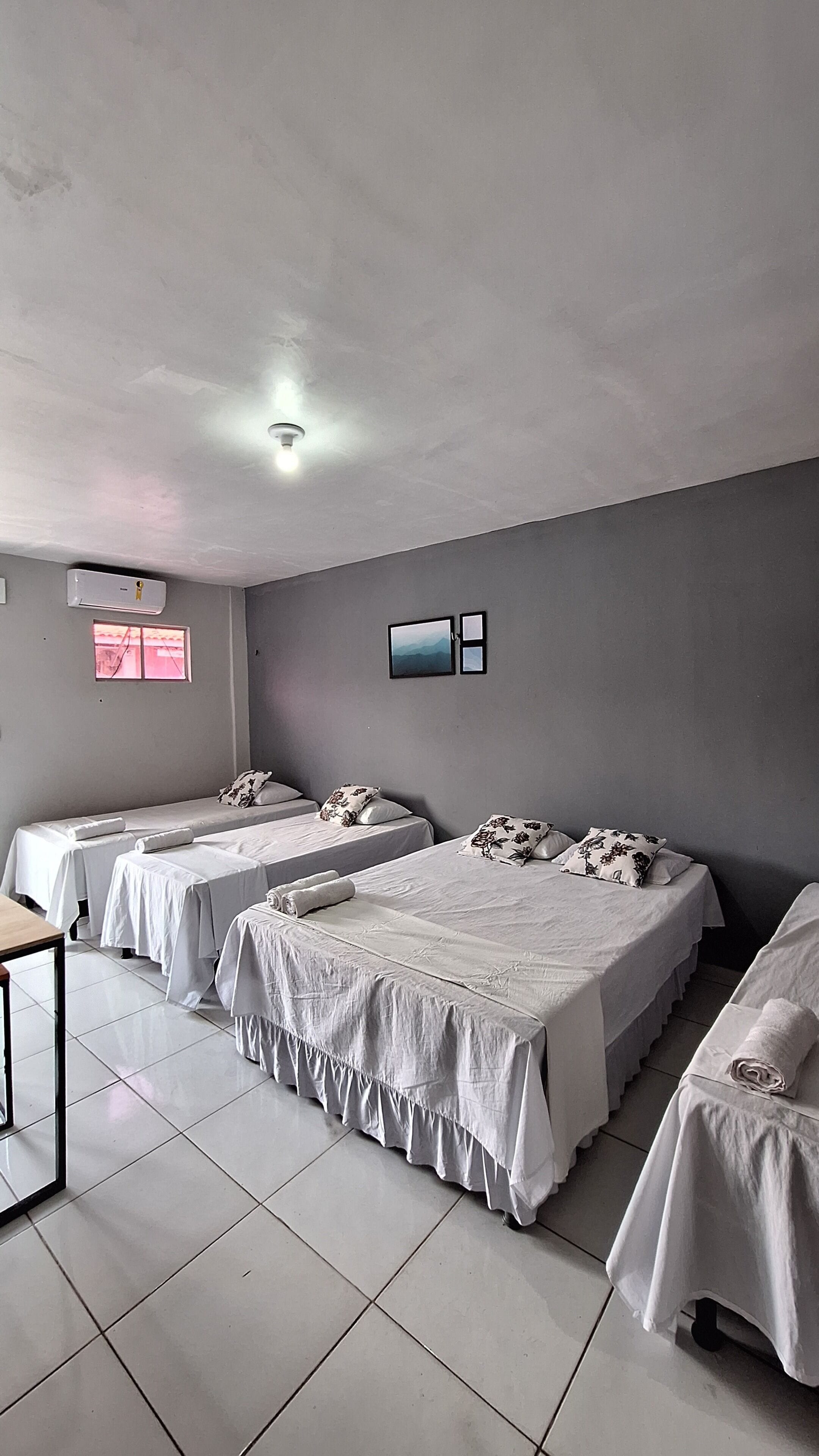 Quarto família | Wi-Fi de cortesia, roupa de cama