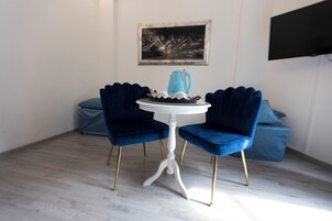 Quarto casal superior, 1 cama Queen, para não fumantes | Roupas de cama premium, edredons de pluma