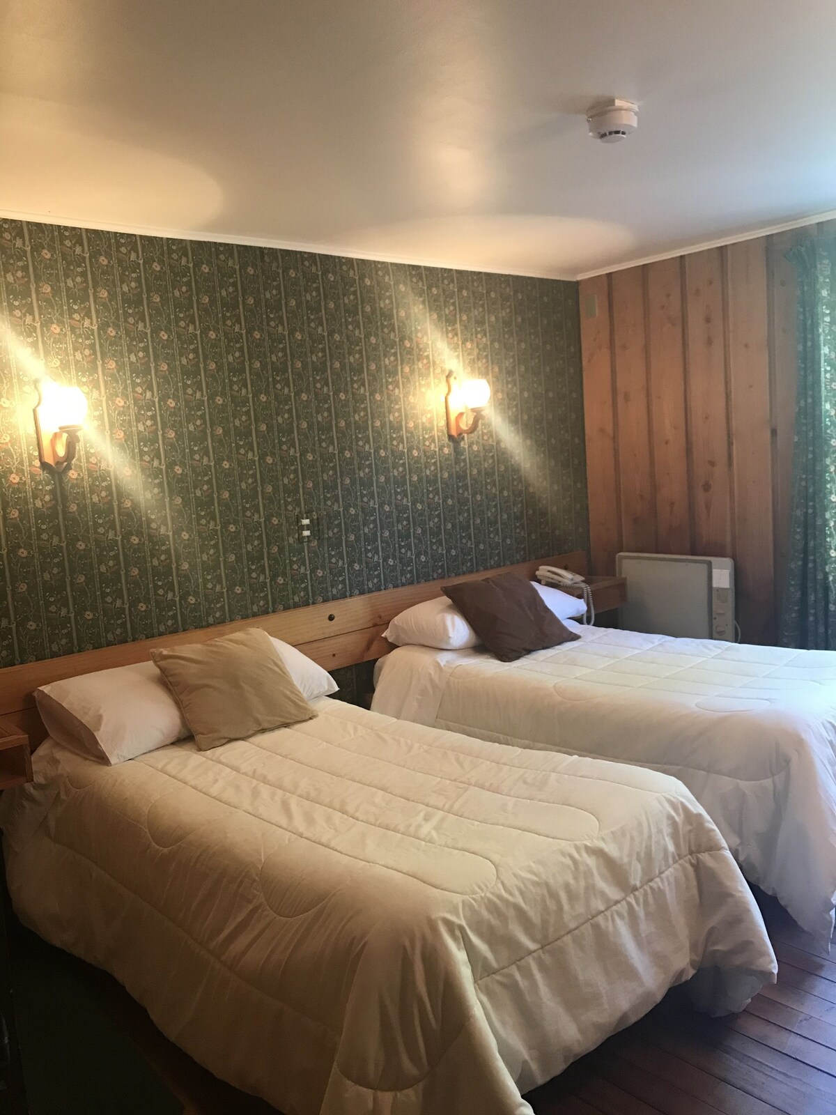 Hotel Peulla — Peulla, Puerto Varas