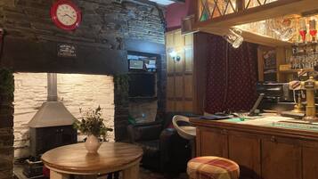 Casa | Bar (no alojamento)