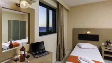 Cofres nos quartos, roupa de cama