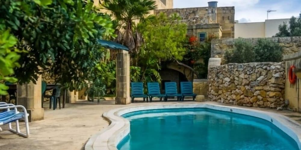 Steves Villas - Malta