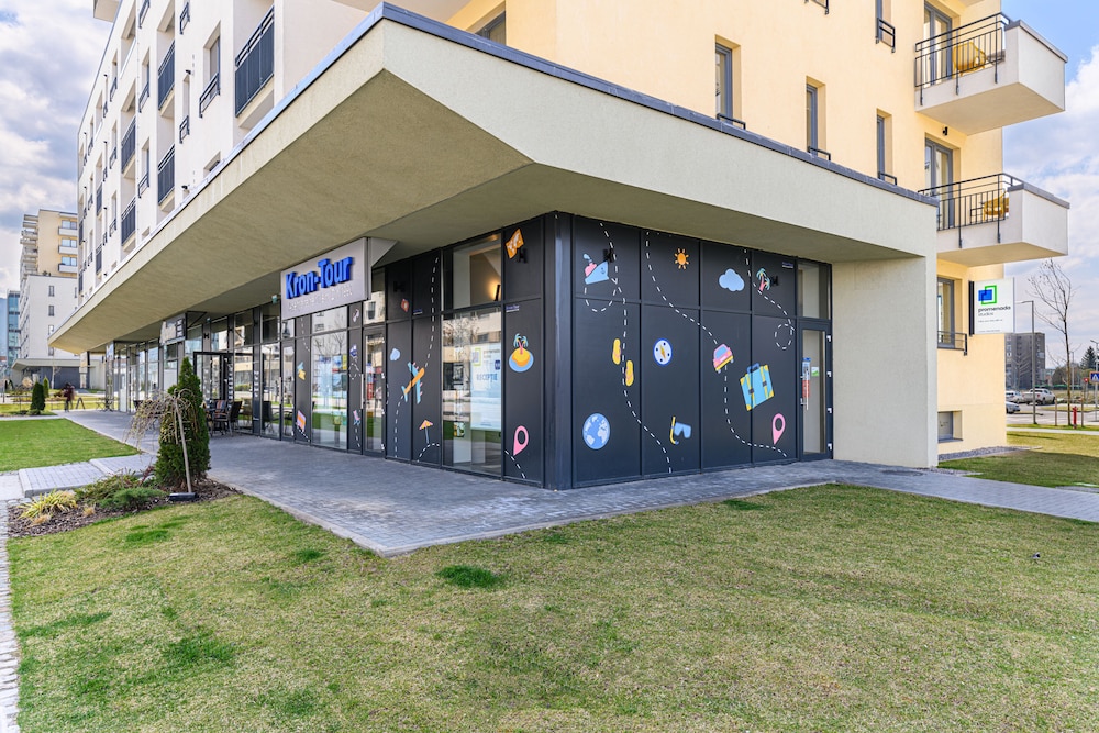 Promenada Studios - Brașov