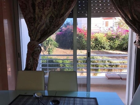 Apartamento, 3 quartos | Varanda. Appart Residence Al Menzah