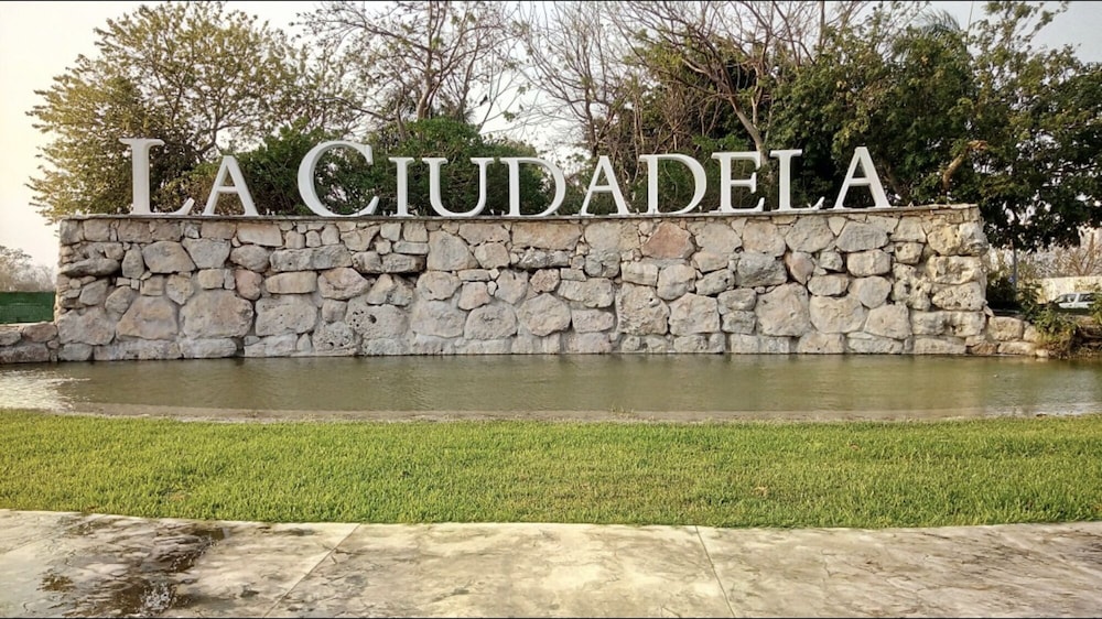 “Casa Toledo 524-a” La Ciudadela Ciudad Caucel - Mérida