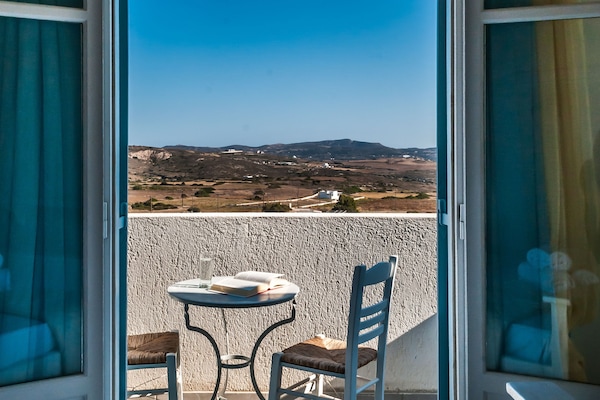 Suíte júnior, vista para o mar | Individualmente decorados, individualmente mobiliados, berços grátis