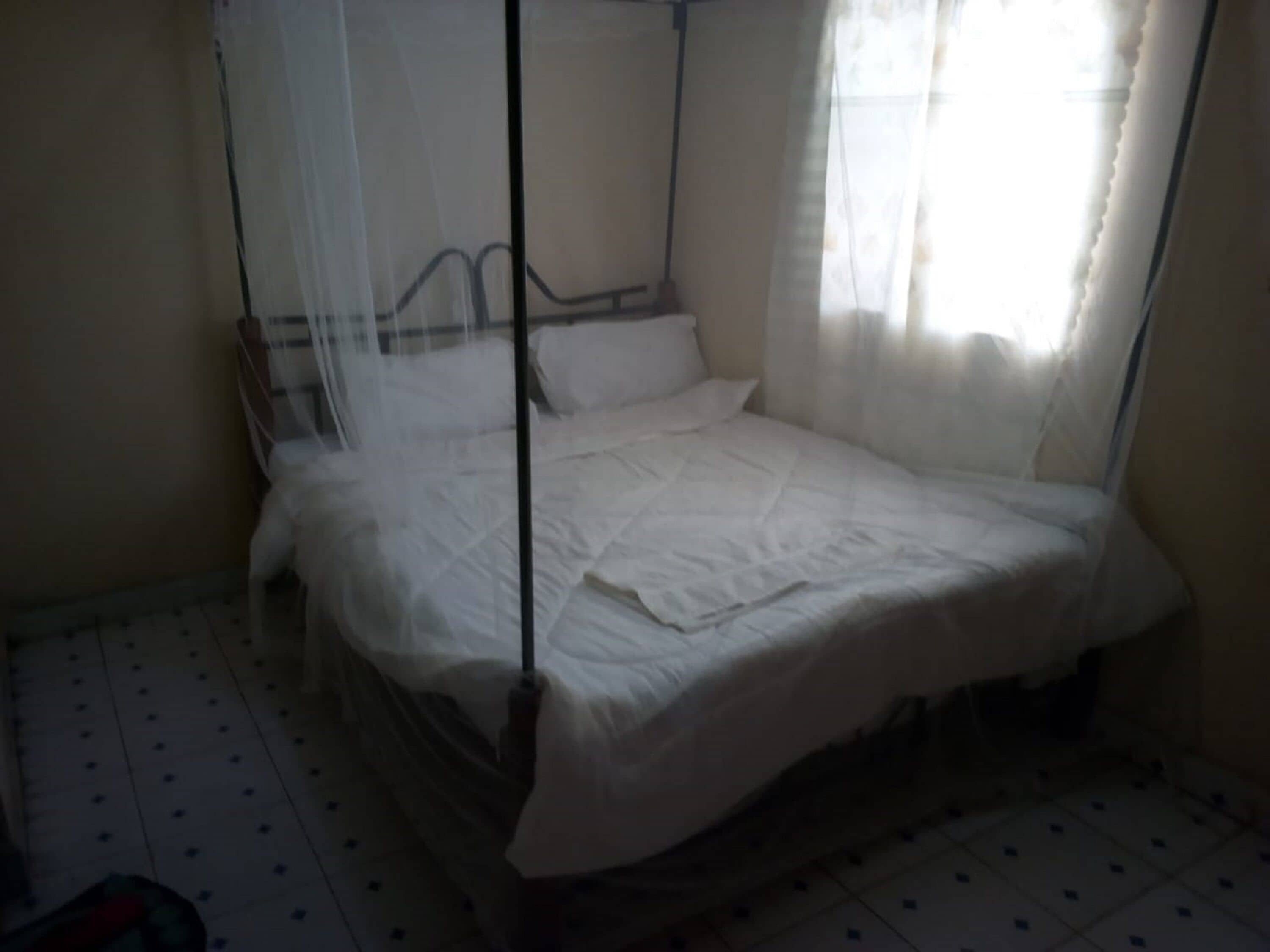 Quarto Deluxe | Secretária, cortinas/cortinados opacos, Wi-fi grátis 