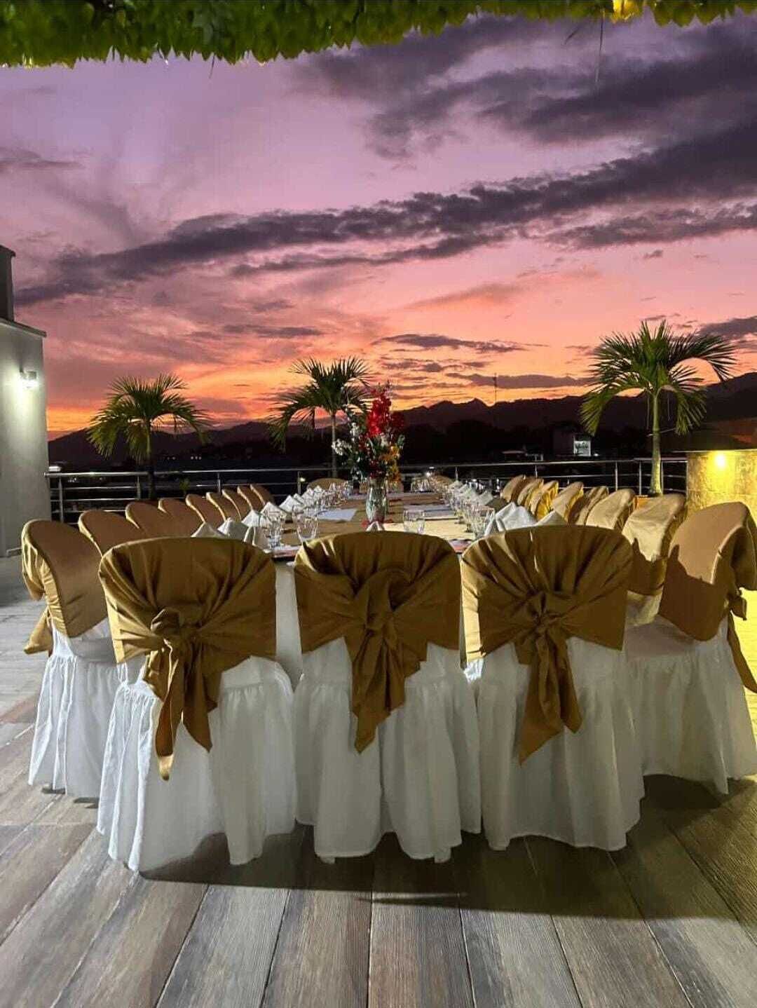 Espaço exterior para banquetes