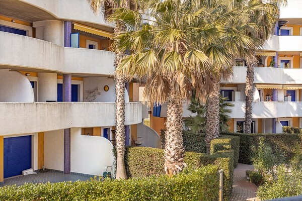 Apartment In Residence With Swimming Pool 200m From The Sea - Giulianova