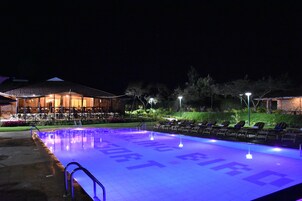 Piscina externa