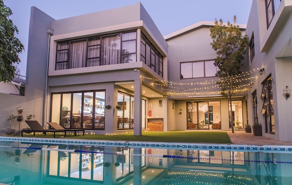 Little Forest Garden Retreat Guesthouse - Windhuk