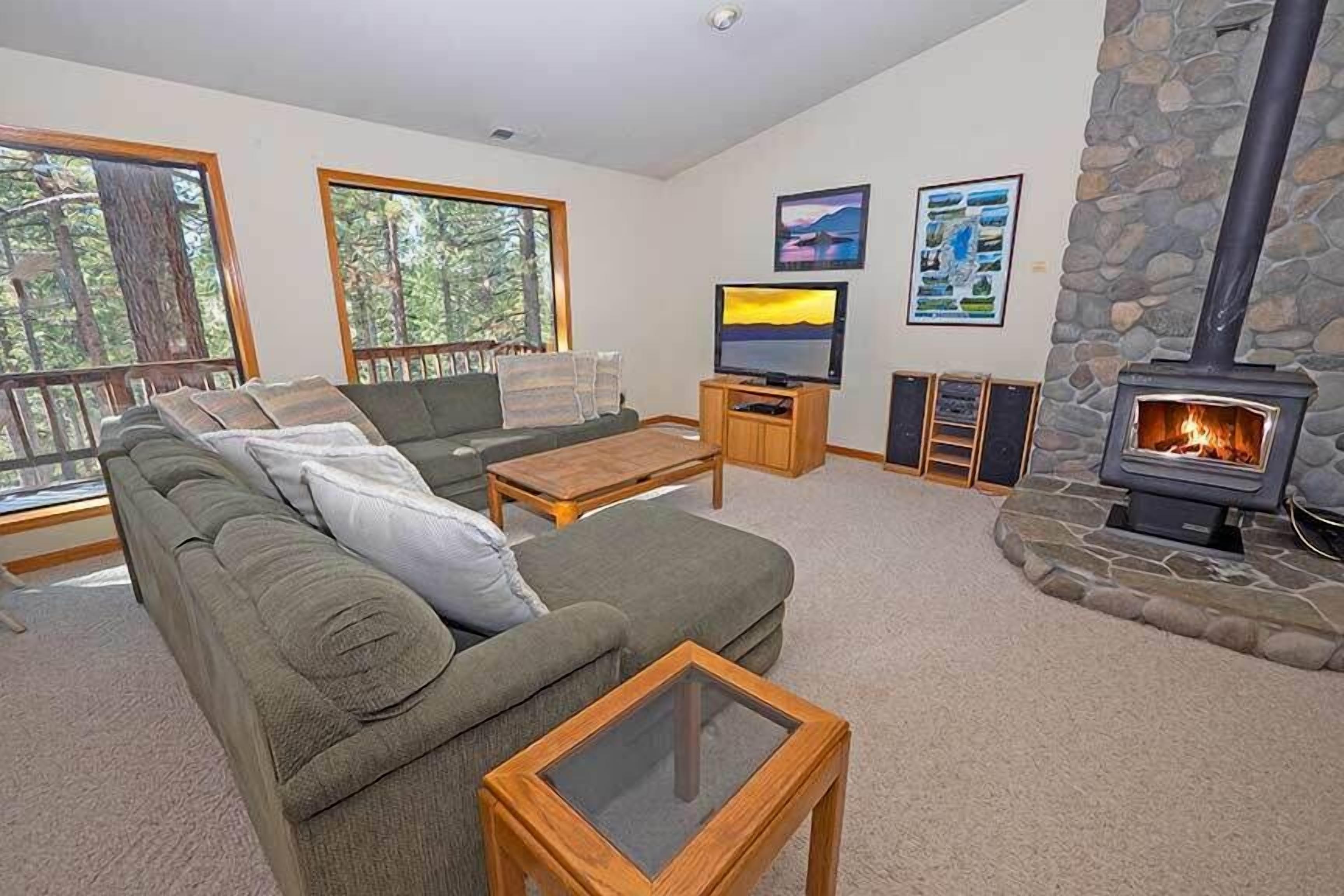Modern Home Near Mt. Bike Trails, Minutes To Heavenly! - South Lake Tahoe, CA