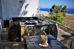 Banheira de hidromassagem privativa