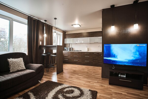 Minsklux Studio Apartment On Bogdanovicha 74 - Minsk
