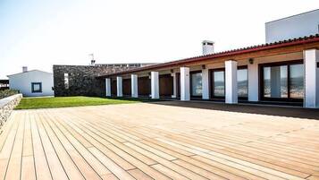 Fachada da propriedade