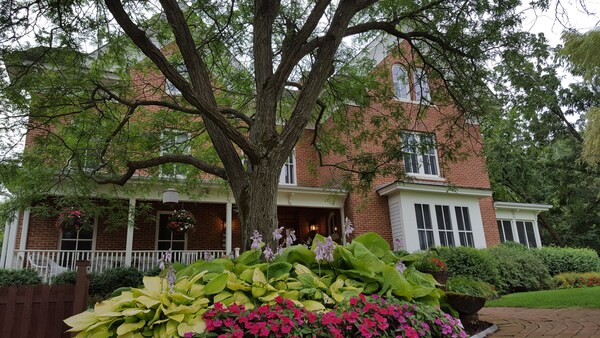 Round Barn Farm B & B Event Center - Minnesota