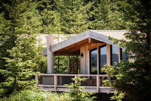 Roupa de cama fornecida 