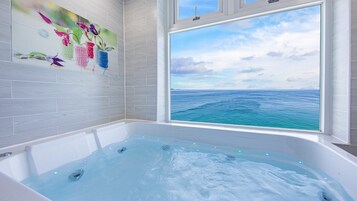 302 | Banheira de hidromassagem