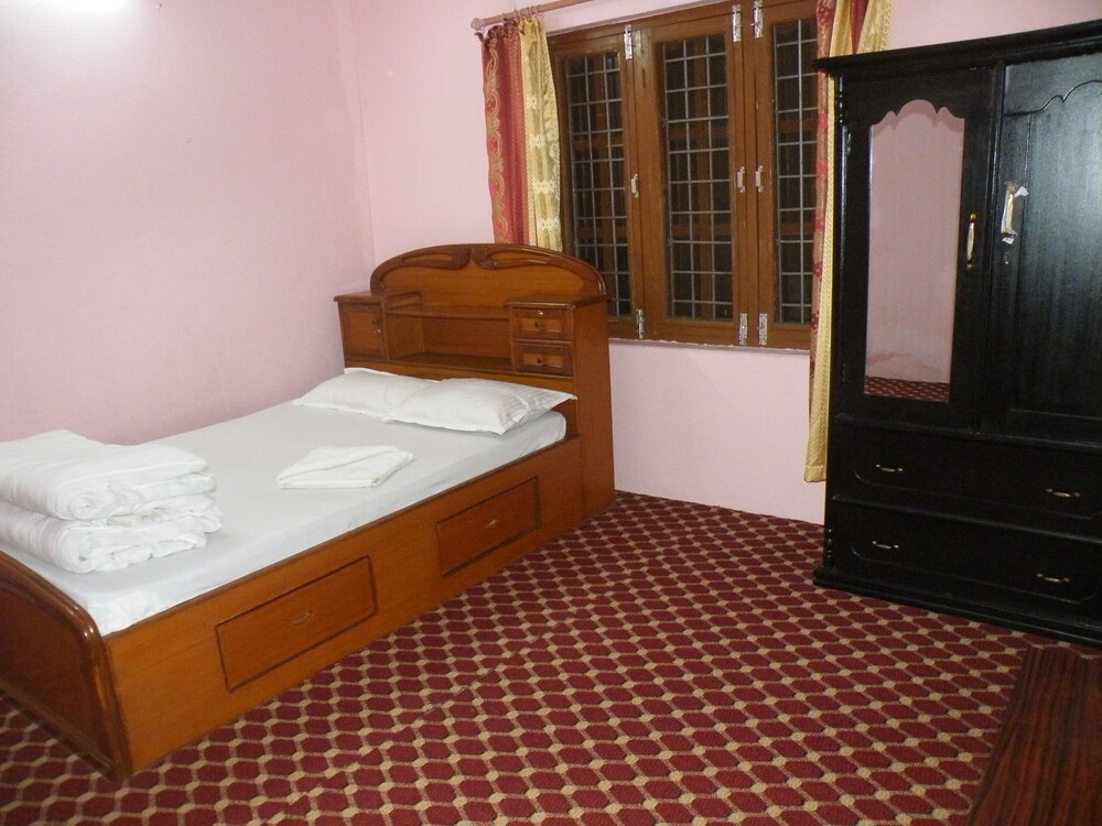 Nature House With 2 Balcony - Pokhara