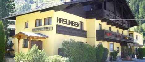 Fachada do alojamento