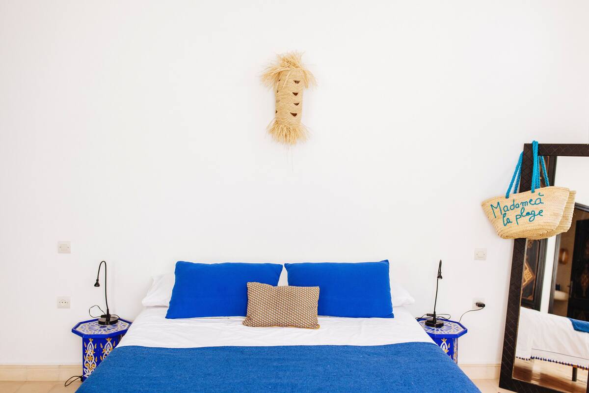 Quarto Deluxe, vista para a piscina (Mogador) | 1 quarto, com decoração personalizada