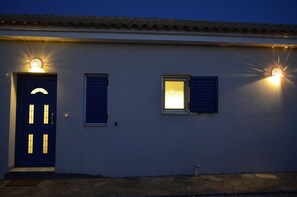 Villa (Villa Pilias) | Exterior