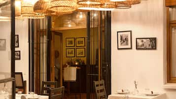 Café da manhã, almoço e jantar