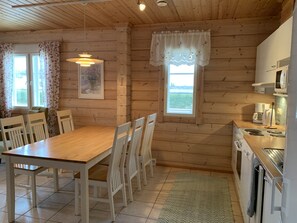 Casa Comfort, sauna | Cozinha privada | Um frigorífico no espaço comum, um micro-ondas no espaço comum 