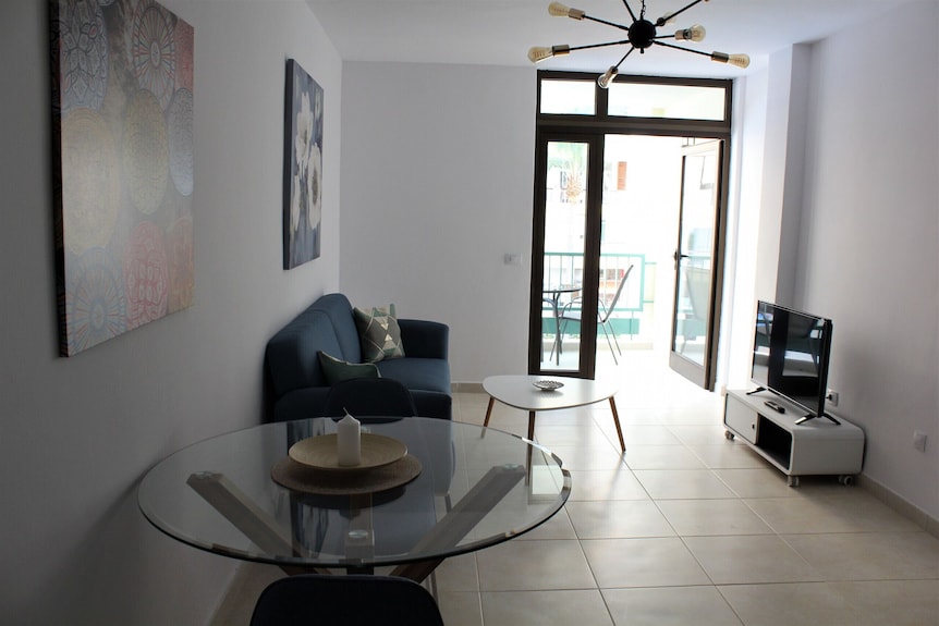 Fabulous Seafront Apartment In Los Cristianos - Los Cristianos