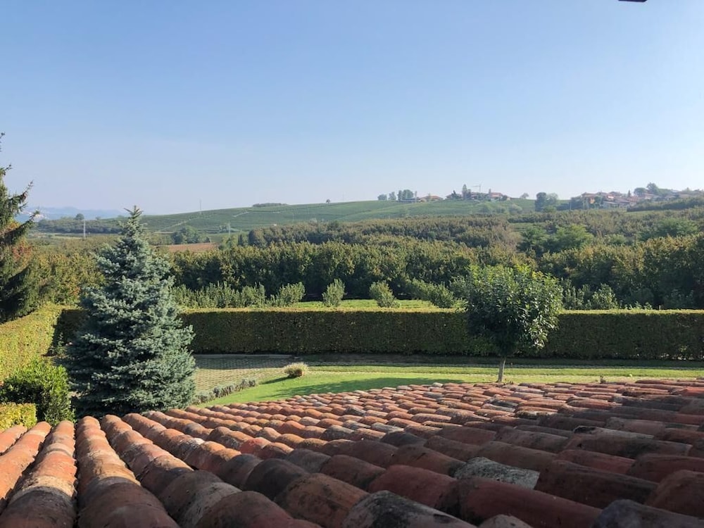 Nouvelle Villa Familiale à La Morra - Barolo