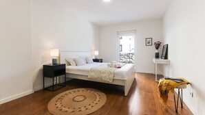 Apartamento, 1 quarto, não fumadores | 1 quarto, berços/camas para crianças, Wi-fi grátis 