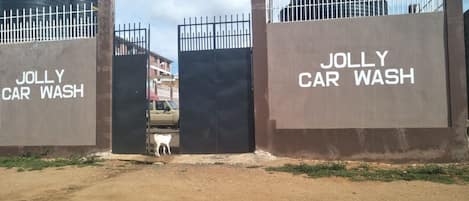 Entrada da propriedade