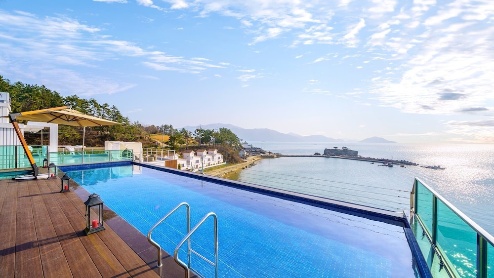 Namhae Lounge 32 Resort B - Yeosu-si