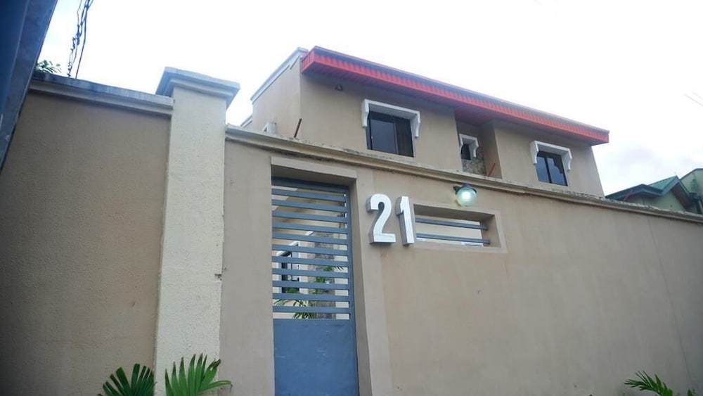 Studio 21 - Lagos