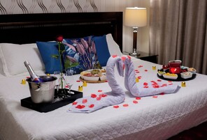 Suíte estúdio lua de mel | Roupas de cama antialérgicas, camas com colchões pillow-top, frigobar