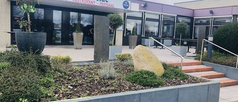 Fachada da propriedade