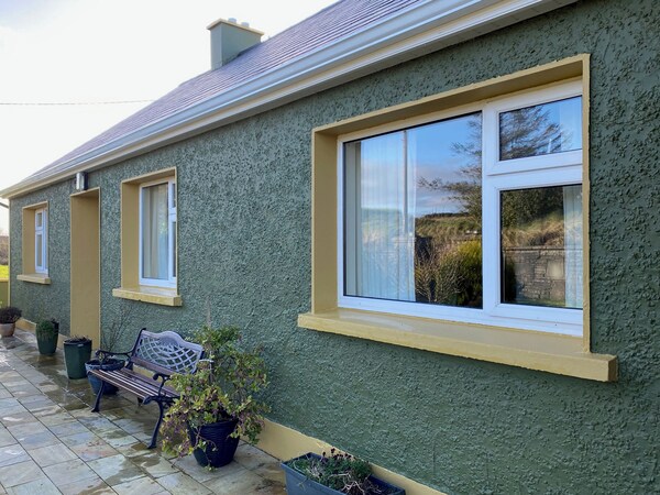 Sea View Hideaway - Clare County