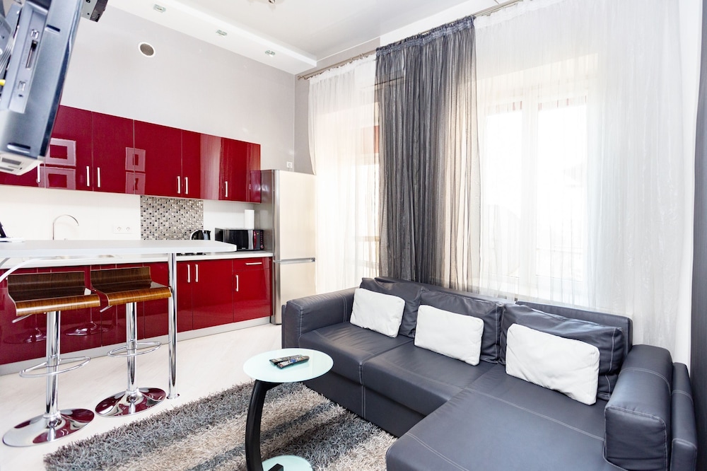 Minsklux Apartments 2 Bedrooms On Nezavisimosti Ave. 16 - Minsk