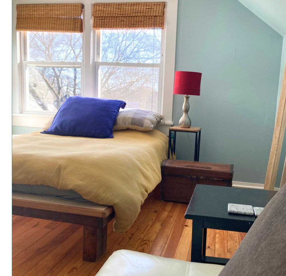 Sunny Blue Bungalow Near Nashville In Historic Downtown Murfreesboro - マーフリーズボロ, TN