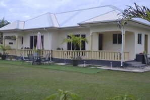 Fachada da propriedade