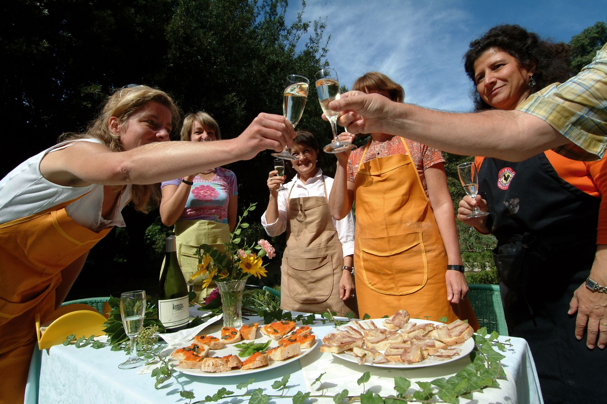 Pequeno-almoço tipo buffet diário (13 EUR por pessoa) 
