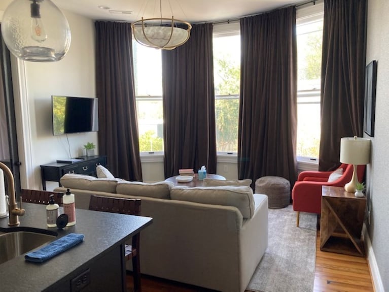 Reposez-vous, Détendez-vous Et Rechargez-vous Dans Une Oasis Restaurée Des Années 1900 - Richmond, VA