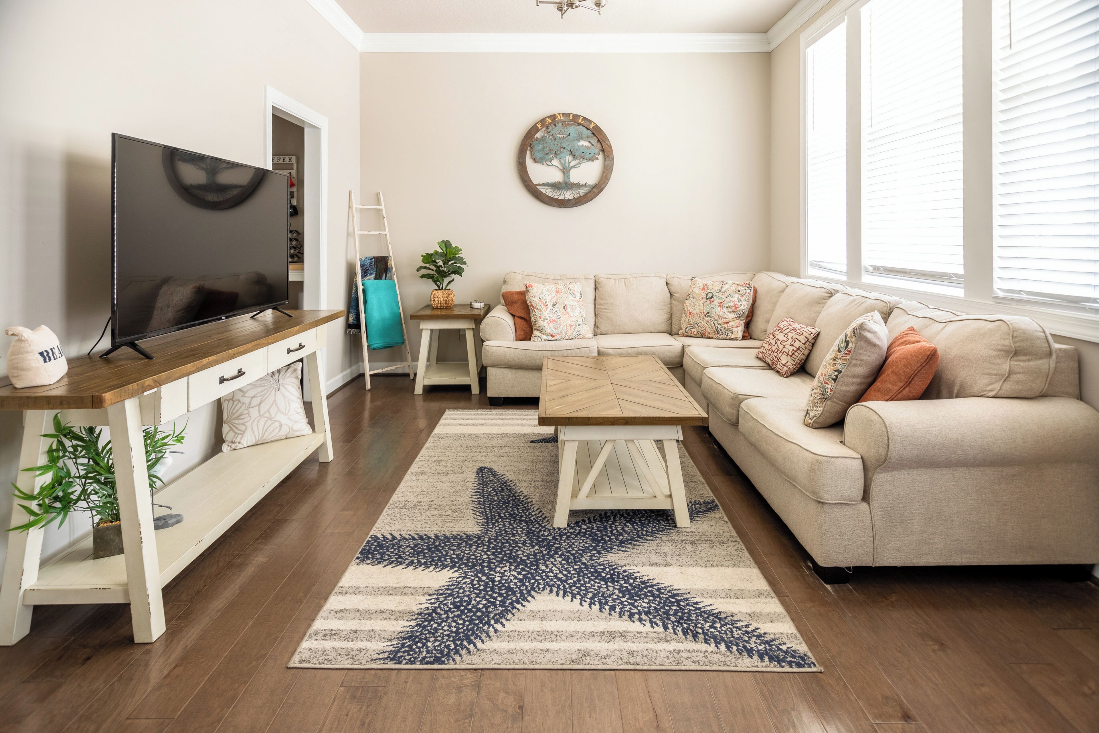 4br Family Getaway  2 Living Rooms  Sleeps 8 - Virginia Beach, VA