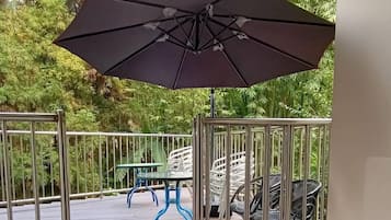 Quarto Duplo, vista para a montanha | Terraço/pátio interior