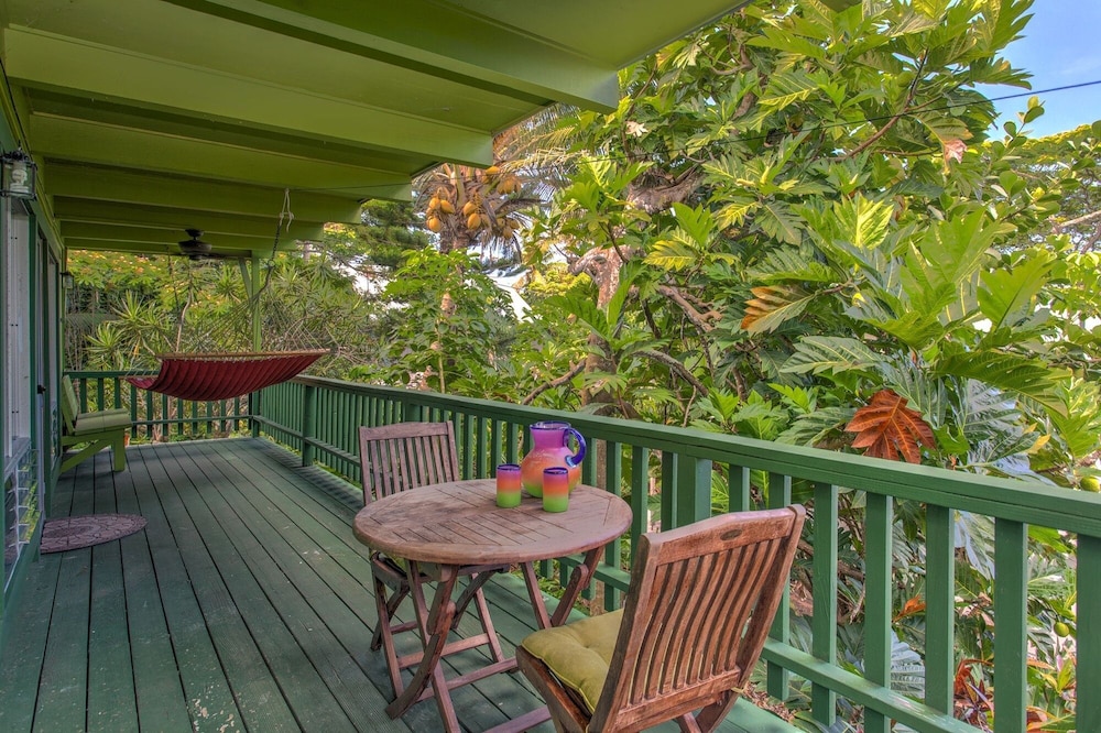 Kehena Treetop 1 Bedroom Home By Redawning - Pāhoa, HI