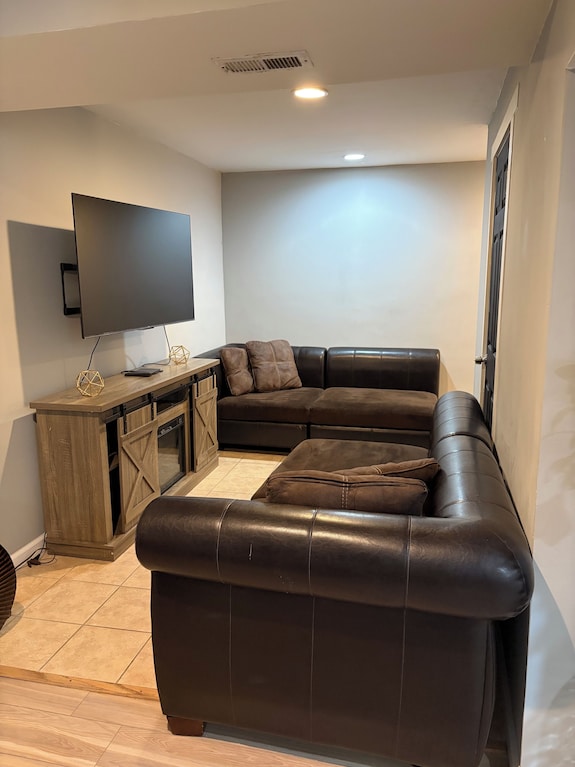 Private Newly Renovated Unit In Hanover Md - Baltimore/Washington Airport (BWI)